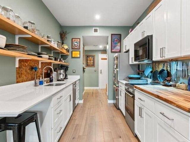 condo with 1 bedroom, Portland ME ES105117114
