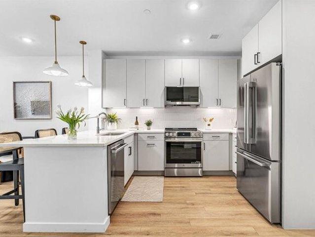 condo with 1 bedroom, Portsmouth NH DS104045297