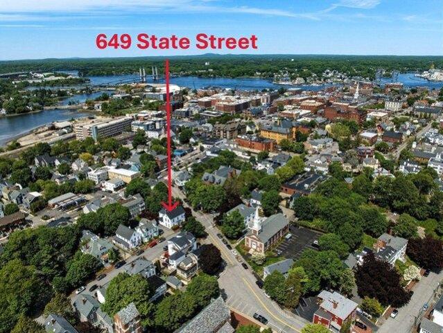 condo with 1 bedroom, Portsmouth NH ES104044273