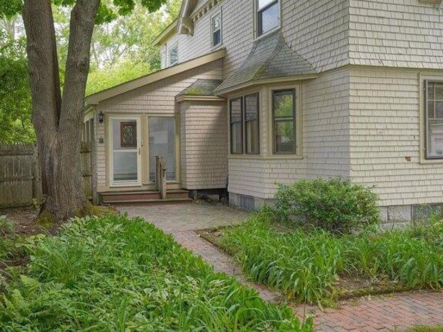 condo with 1 bedroom, Portsmouth NH ES105141328