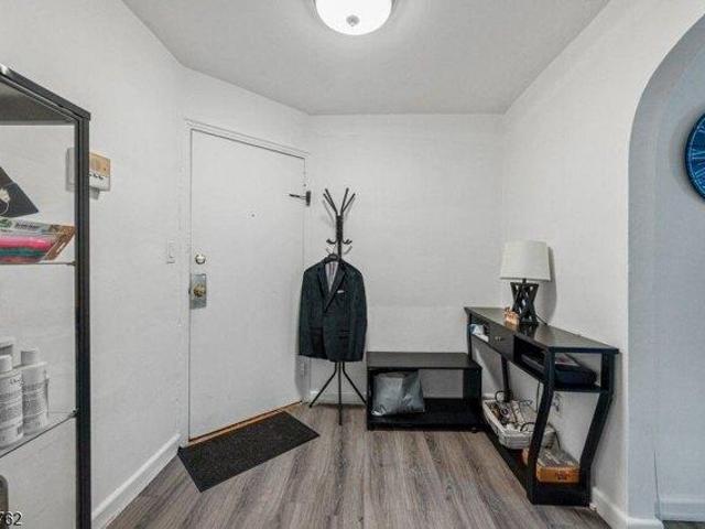 condo with 1 bedroom, Plainfield NJ DS104232692