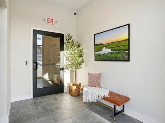 condo with 1 bedroom, Plymouth MA ES102828813