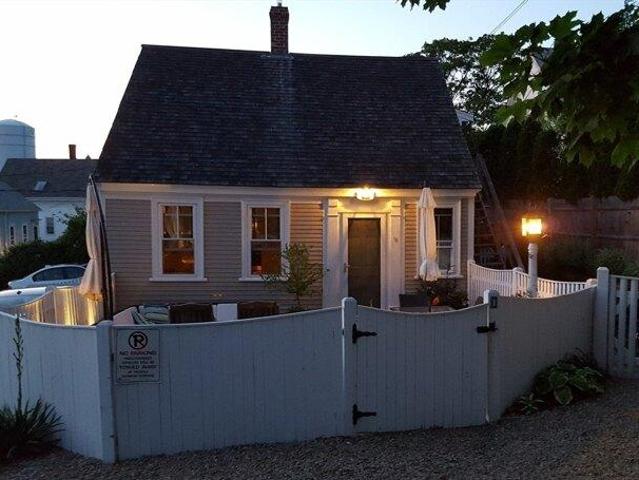 condo with 1 bedroom, Provincetown MA DLS102592299