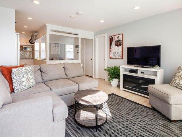 condo with 1 bedroom, Provincetown MA DS102671154