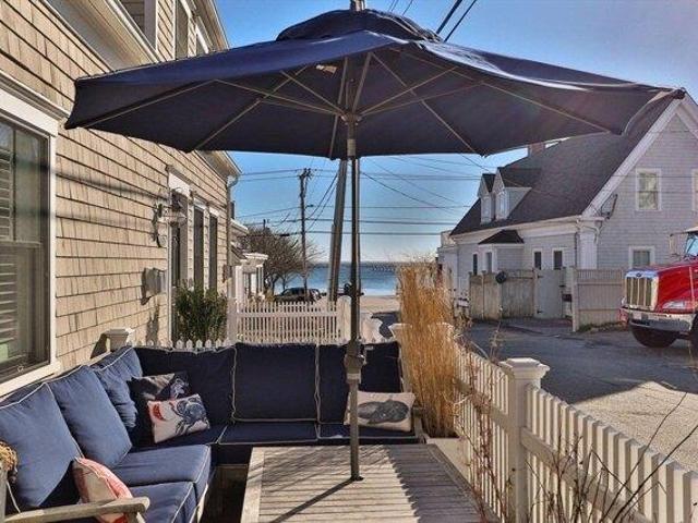 condo with 1 bedroom, Provincetown MA ES103499440