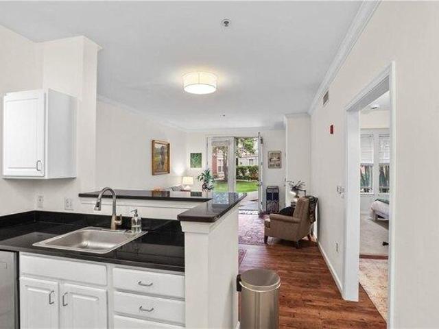 condo with 1 bedroom, Providence RI DS103434111