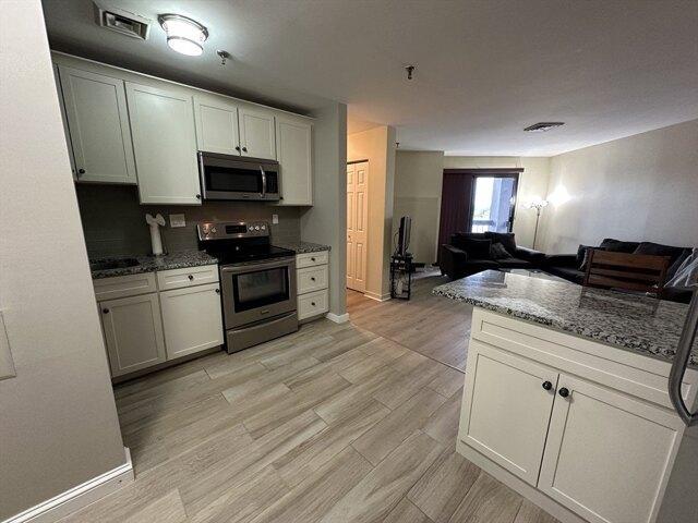 condo with 1 bedroom, Quincy MA DS102342507