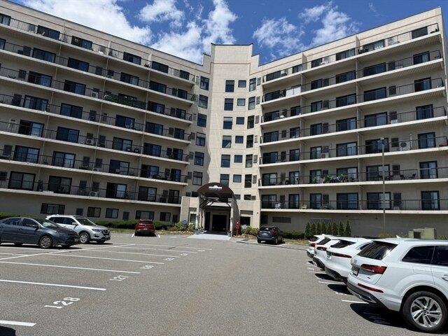 condo with 1 bedroom, Quincy MA DS103497082