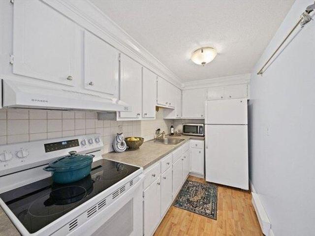 condo with 1 bedroom, Quincy MA DS103931780