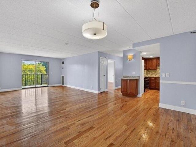 condo with 1 bedroom, Quincy MA DS103019534