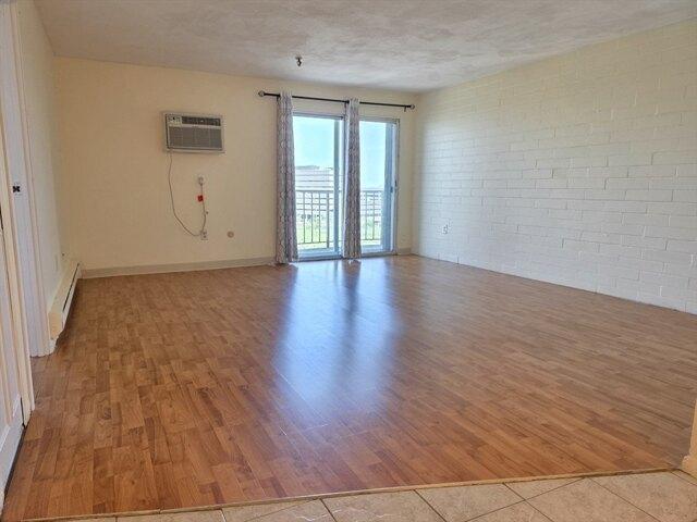 condo with 1 bedroom, Quincy MA DS104187713