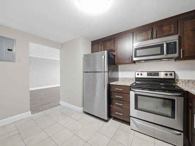 condo with 1 bedroom, Quincy MA ES103495054