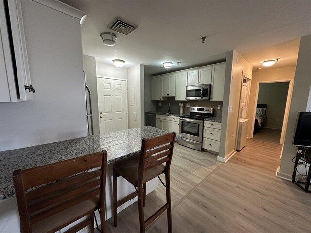 condo with 1 bedroom, Quincy MA ES103036101