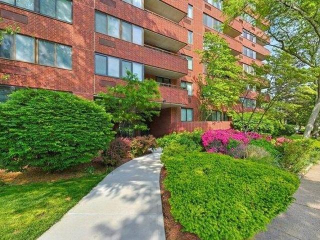 condo with 1 bedroom, Quincy MA ES105059562
