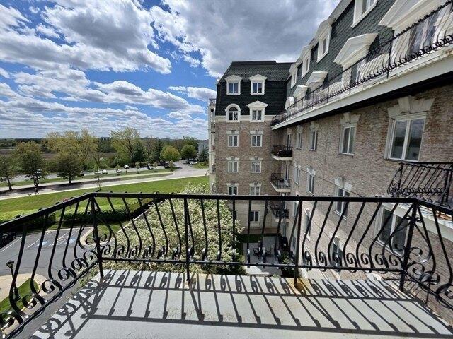condo with 1 bedroom, Quincy MA ES105080988