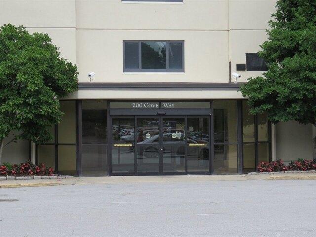 condo with 1 bedroom, Quincy MA ES105233559