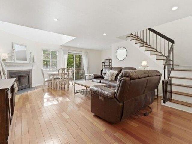condo with 1 bedroom, Raritan NJ DS102799289