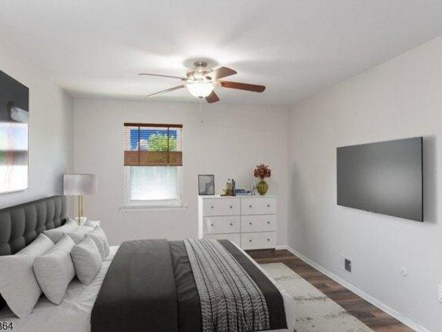 condo with 1 bedroom, Raritan NJ DS102800058