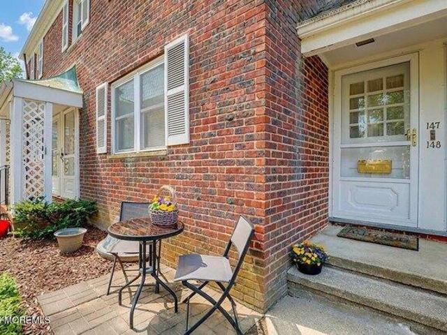 condo with 1 bedroom, Red Bank NJ DLS102799837