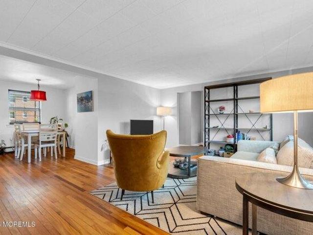 condo with 1 bedroom, Red Bank NJ DS103624291