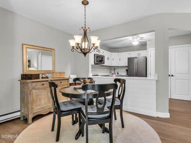condo with 1 bedroom, Red Bank NJ ES105207913