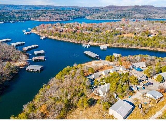condo with 1 bedroom, Reeds Spring MO DS90865775