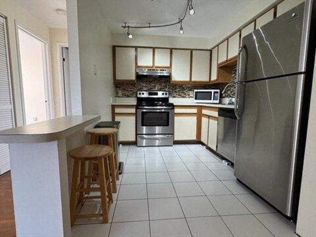 condo with 1 bedroom, Revere MA ES104043501