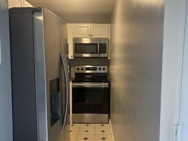 condo with 1 bedroom, Revere MA ES105401333