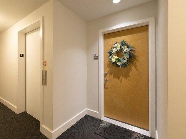 condo with 1 bedroom, Revere MA ES105116891