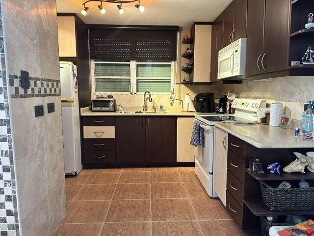 condo with 1 bedroom, Rio Grande NJ ES105080247
