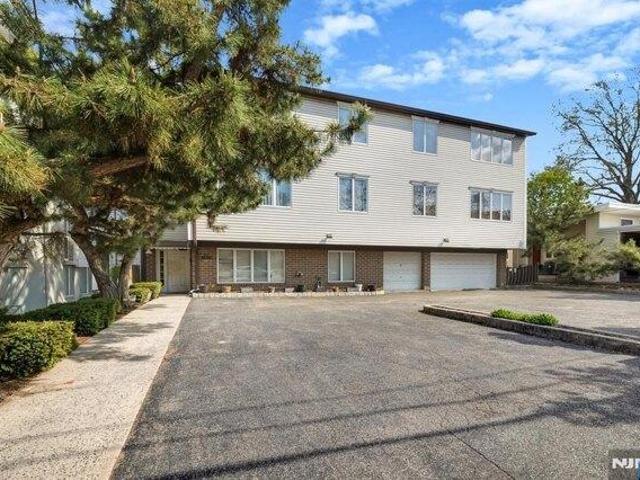 condo with 1 bedroom, Rutherford NJ DLS102280096