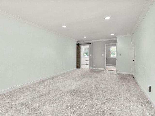 condo with 1 bedroom, Rye Brook NY ES105203896