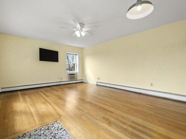 condo with 1 bedroom, Scituate MA ES103852742