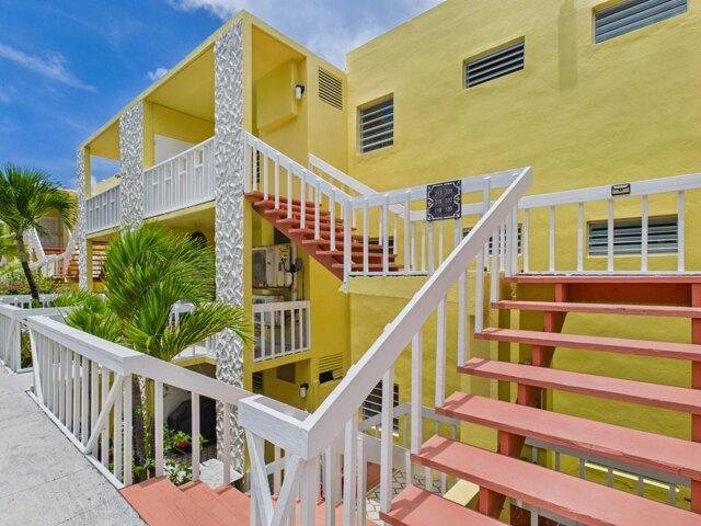 condo with 1 bedroom, Saint Croix IN ES104989895