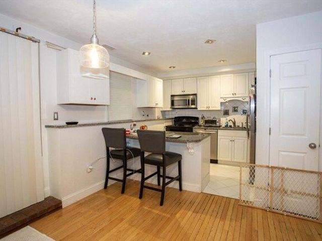 condo with 1 bedroom, Saugus MA ES105095633