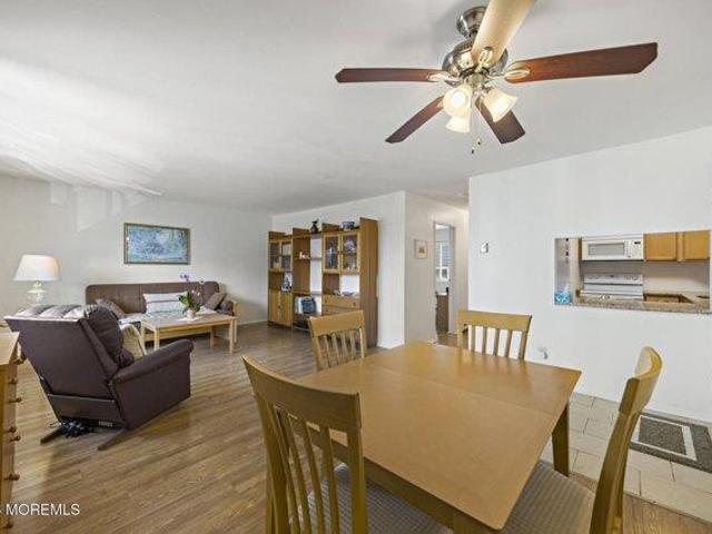 condo with 1 bedroom, Sea Bright NJ ES104848444