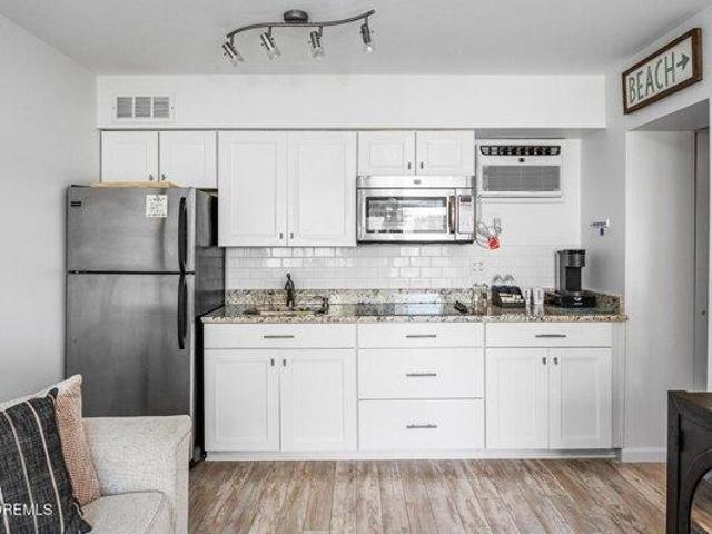 condo with 1 bedroom, Seaside Heights NJ ES103603681