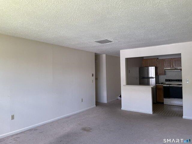 condo with 1 bedroom, Seymour CT ES104848412