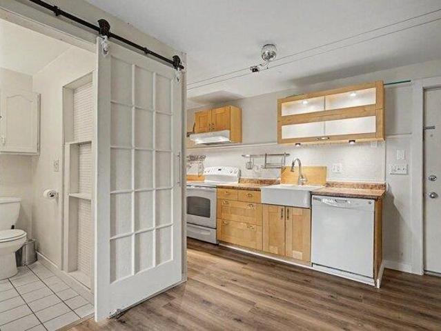 condo with 1 bedroom, Somersworth NH ES104331814