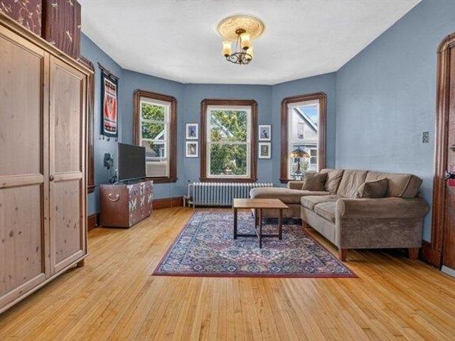 condo with 1 bedroom, Somerville MA DS104011397