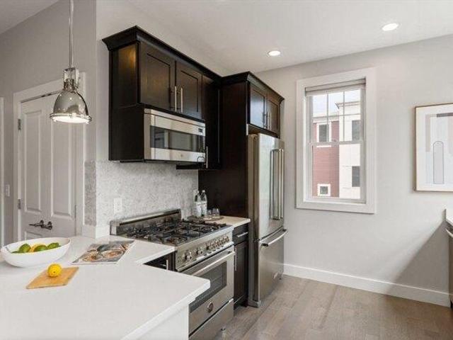 condo with 1 bedroom, Somerville MA DS104043839