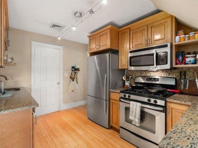 condo with 1 bedroom, Somerville MA DS103431941