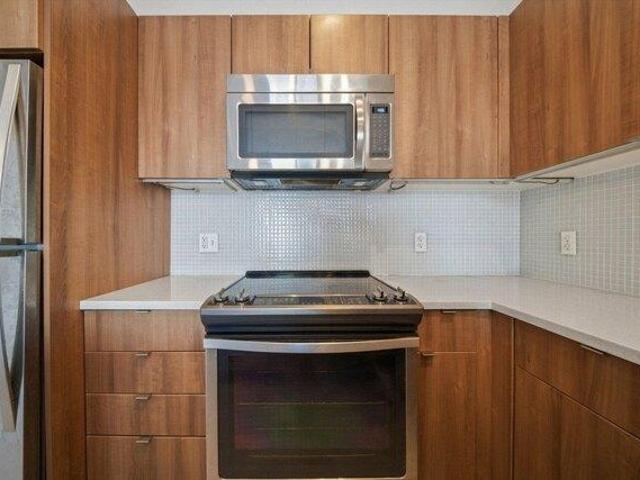 condo with 1 bedroom, Somerville MA ES104152691