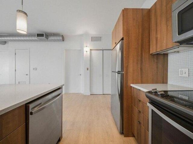condo with 1 bedroom, Somerville MA ES104352273