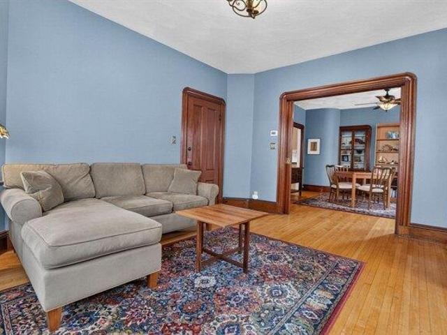 condo with 1 bedroom, Somerville MA ES105095176