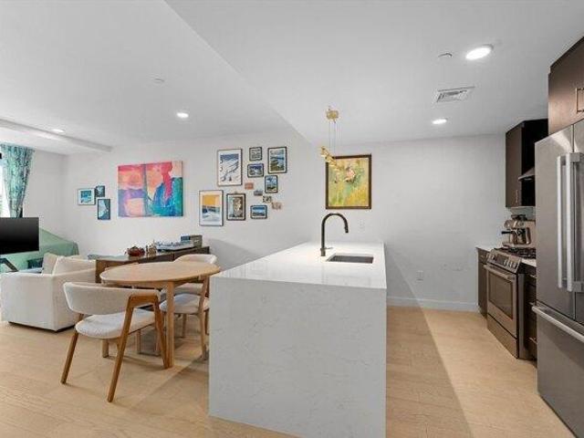 condo with 1 bedroom, Somerville MA ES103848586