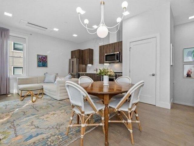 condo with 1 bedroom, Somerville MA ES103850539