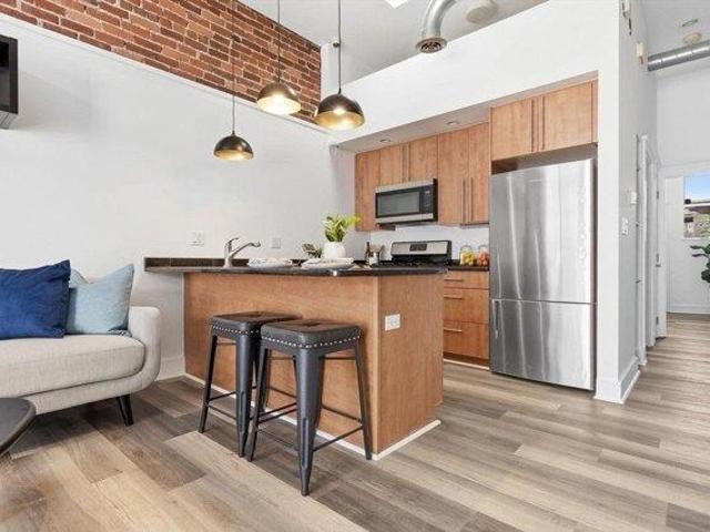 condo with 1 bedroom, Somerville MA ES103930587