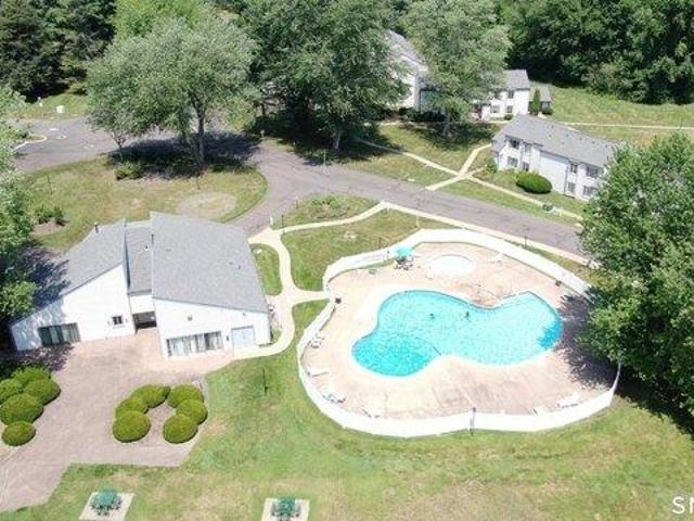 condo with 1 bedroom, South Windsor CT ES104234155