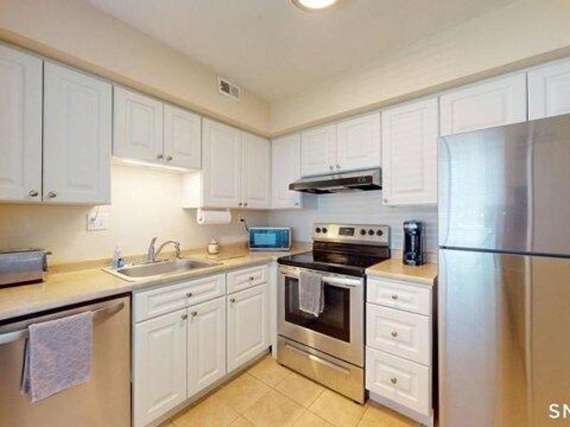 condo with 1 bedroom, South Windsor CT ES104328650